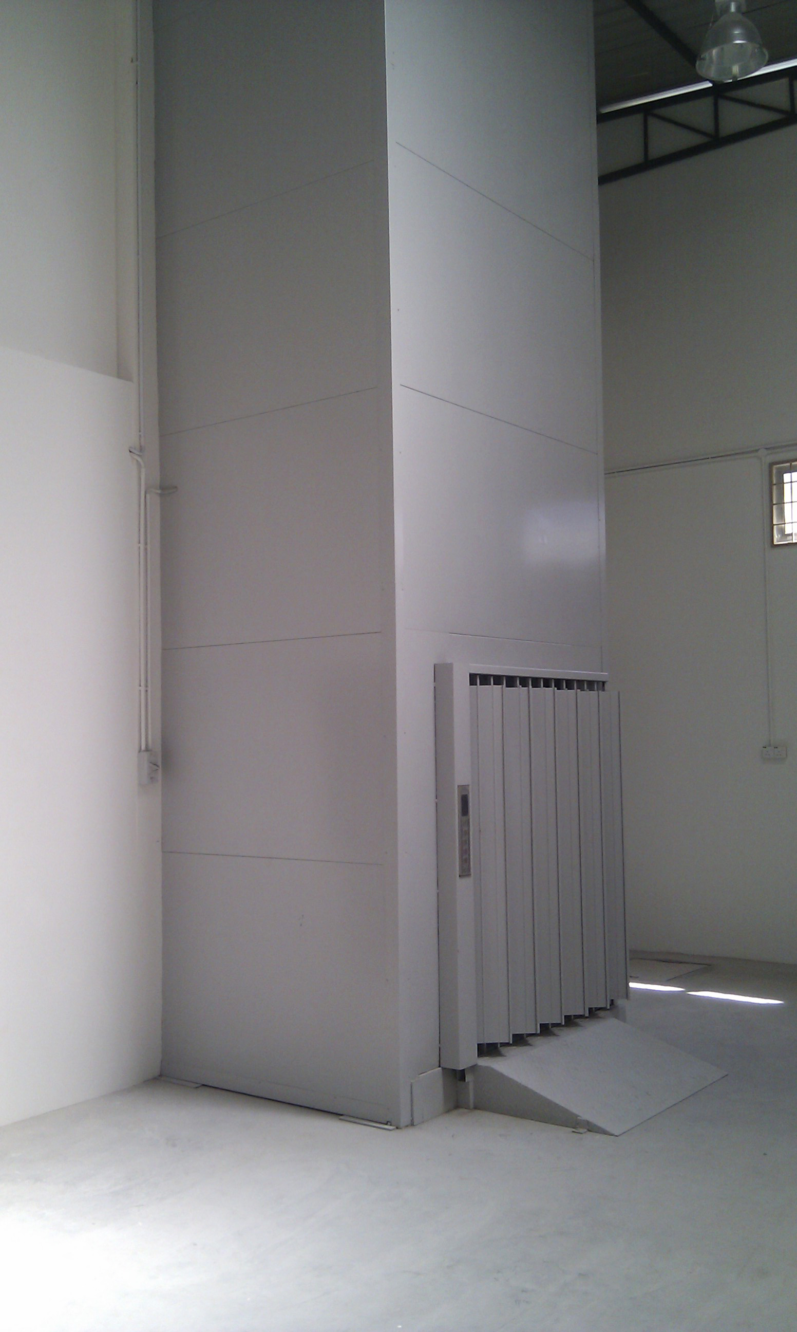 Malaysia Goodshoist | Goods Hoist | Food Lifter